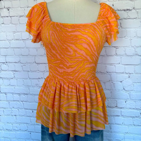 DR2 | Tops | Dr2 By Daniel Rainn Smocked Peasant Short Sleeve Topsz S ...